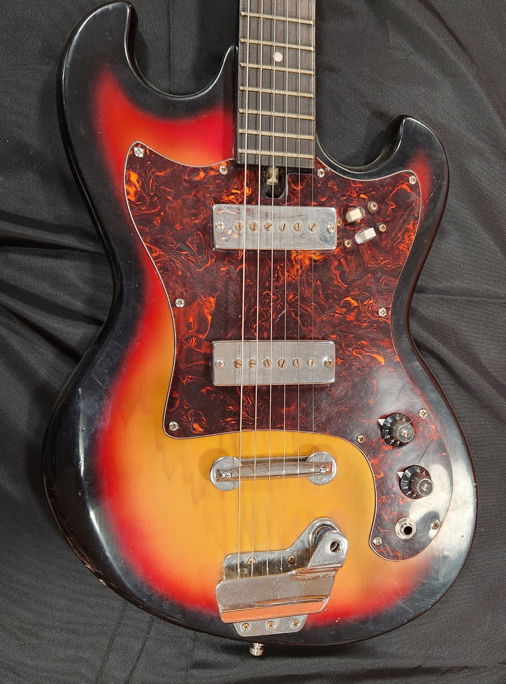 Global Teisco Electric Guitar - WEST GUITAR CENTER