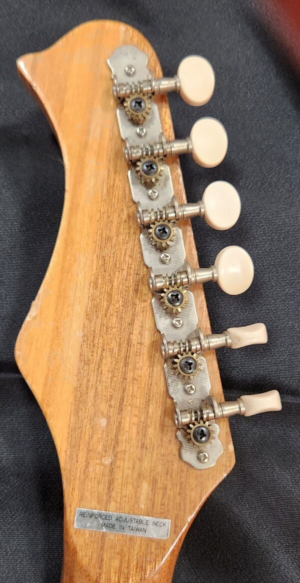 Harmony H 802 Electric Guitar | WEST GUITAR CENTER